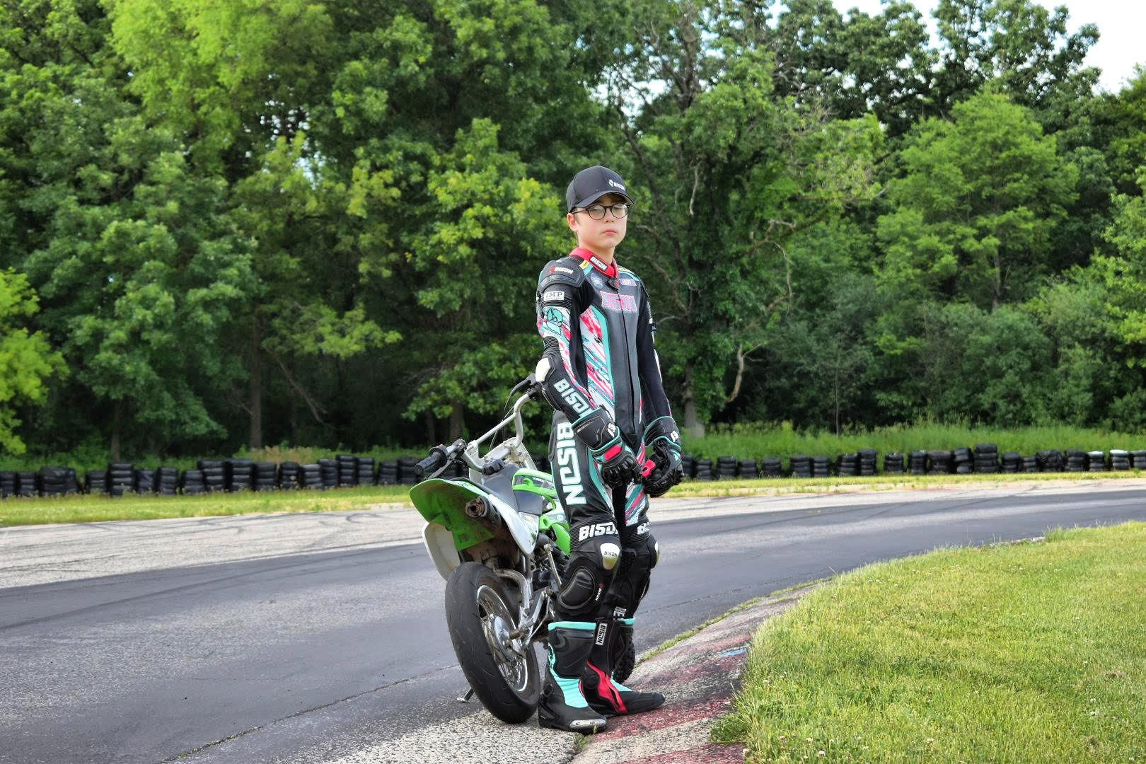 Bison Custom Built – Bison Track